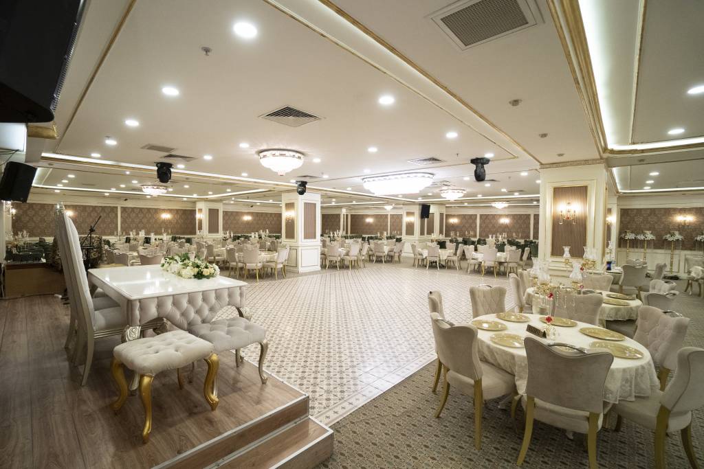 Yakut Salon – Esaroyal